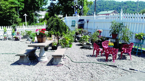 McClure Home Shines Brightly | News, Sports, Jobs - Wetzel Chronicle
